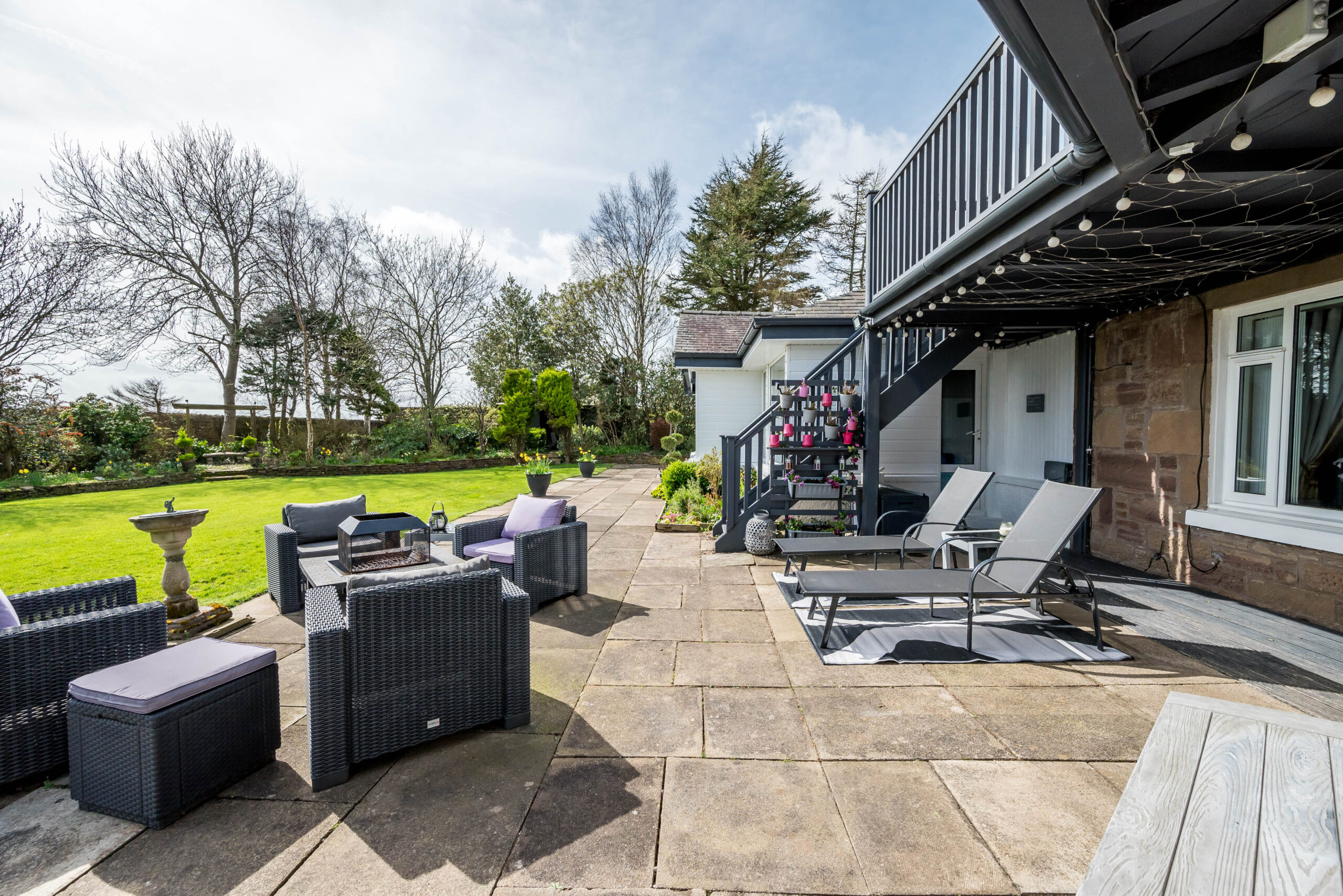 West Newbigging Farm House - Verdala