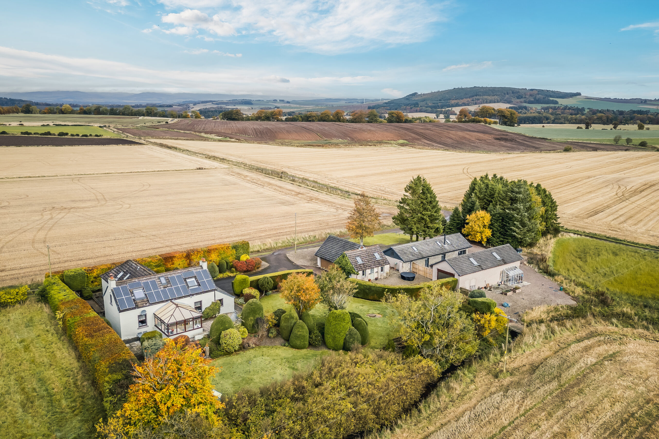 East Gallowfauld & 'The Cosy Coo Shed' Cottage - Verdala
